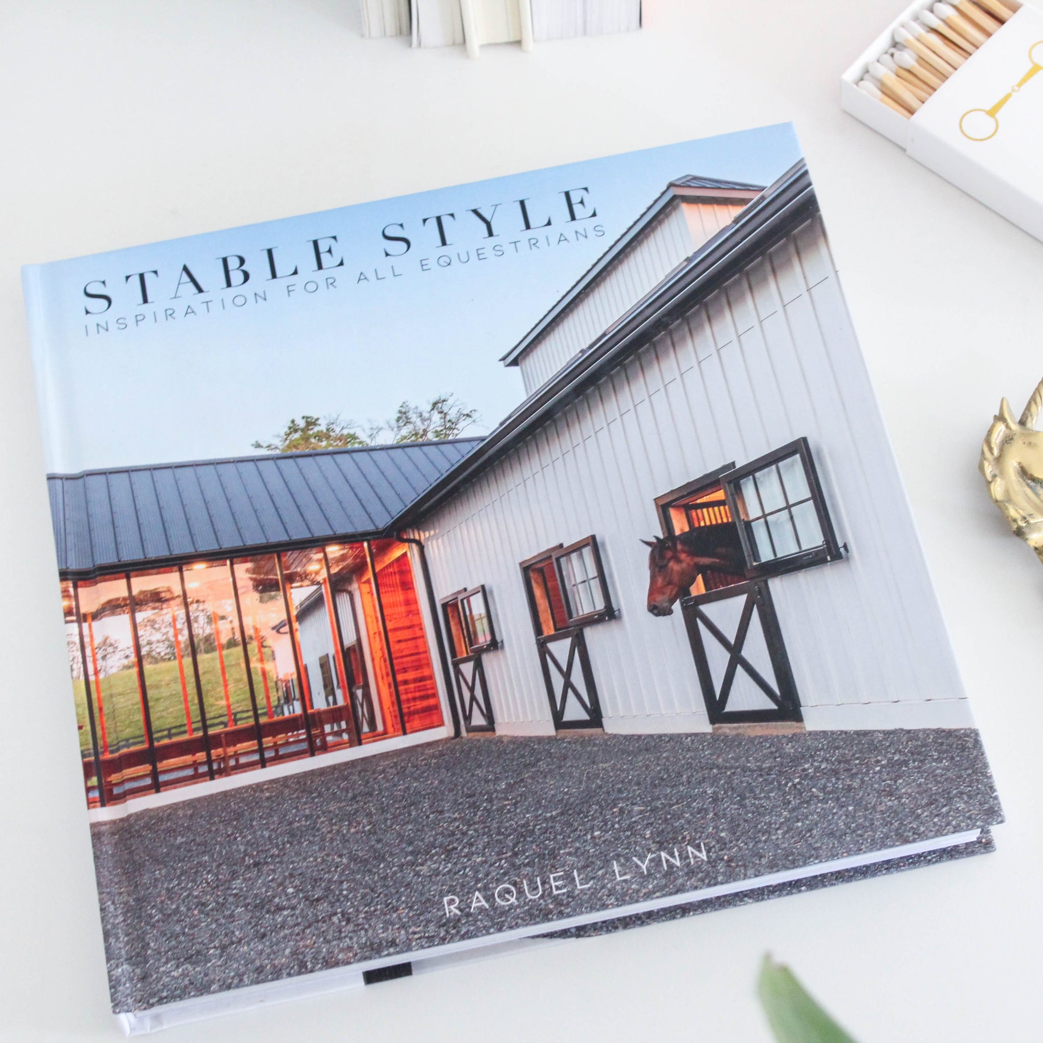 Stable Style: Inspiration for all Equestrians Coffee Table Book